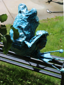 Seated Medium Frog Leg Dangling - Beau Smith's Workshop